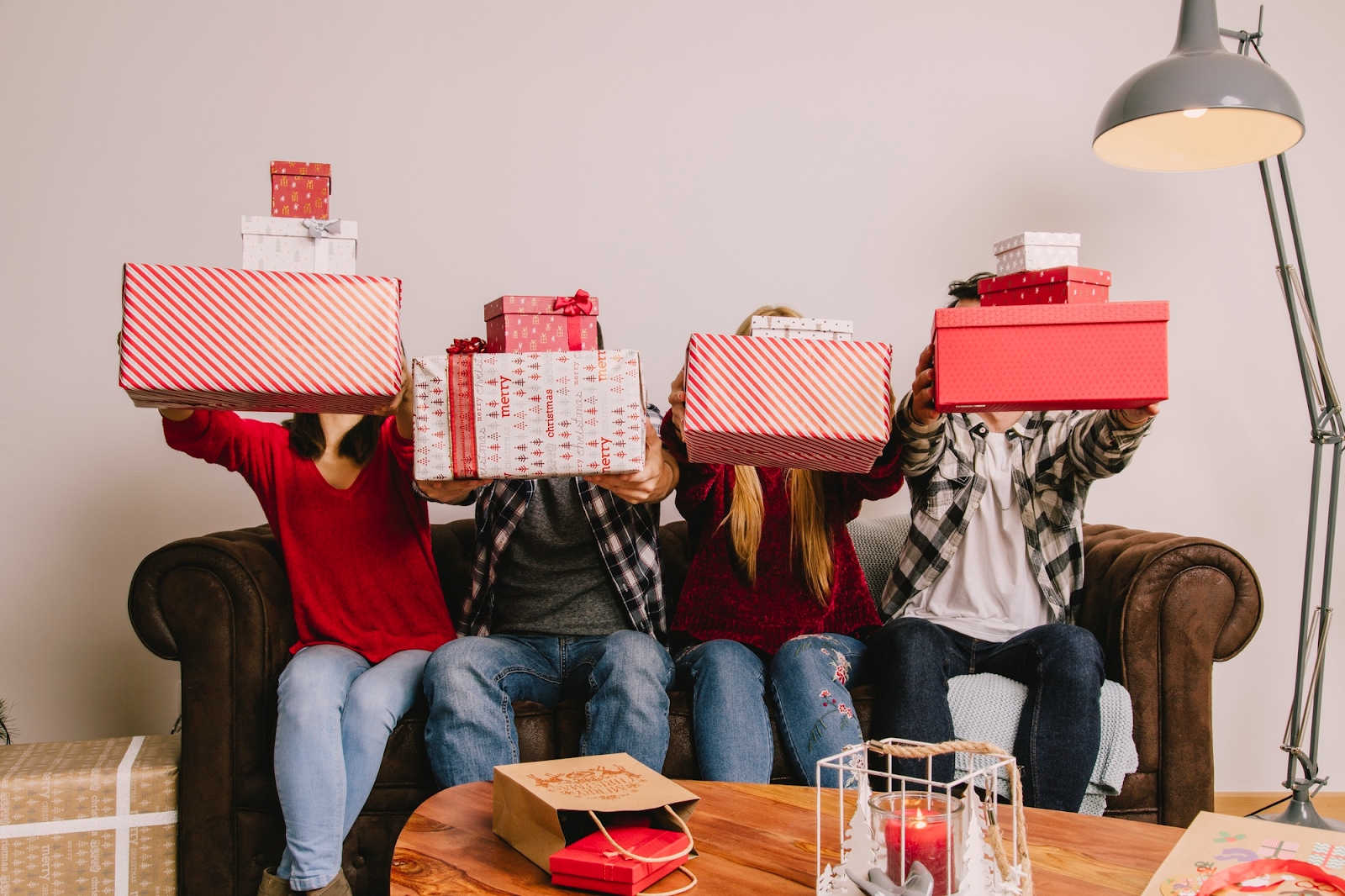 20 Unique Farewell Gift Ideas For Colleagues On Their Last Day – The ...